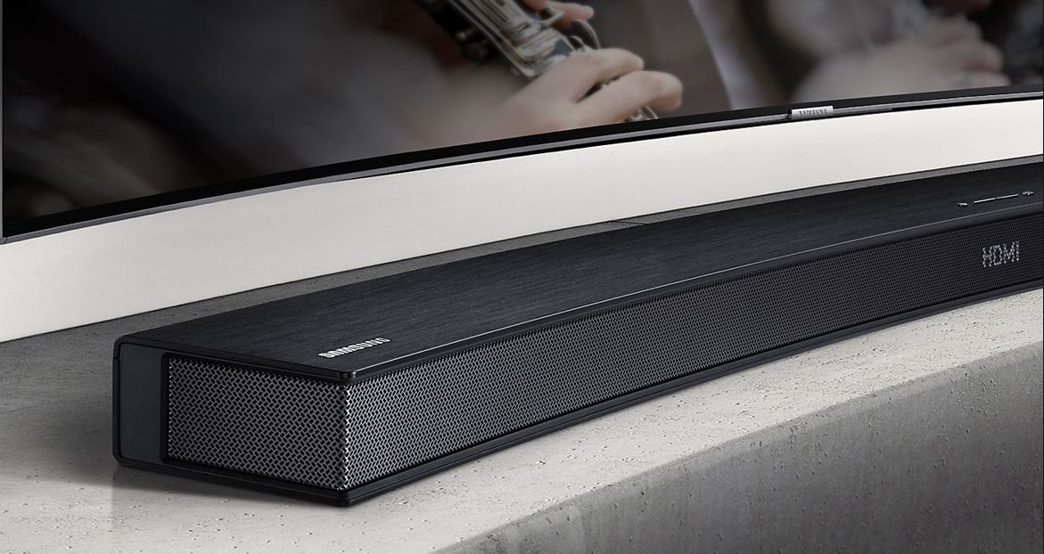 Samsung HW-M4500/EN Curved Soundbar im Test